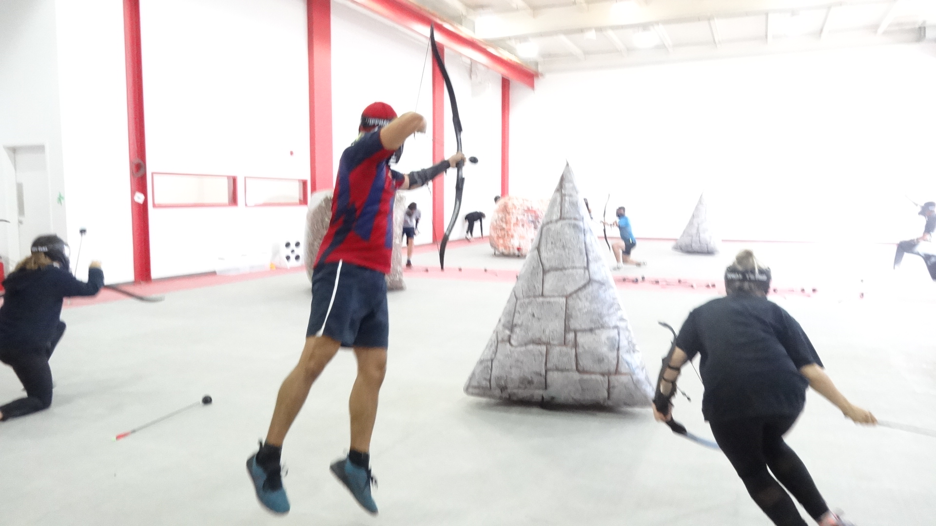 Combat à l'arc à Montréal - Archerie Tag à l'arc - DodgeBow®